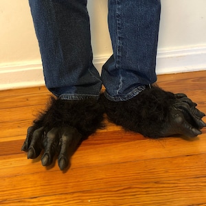 Black Beast Clawed Feet Werewolf Animal Adult Shoe Covers Halloween ...