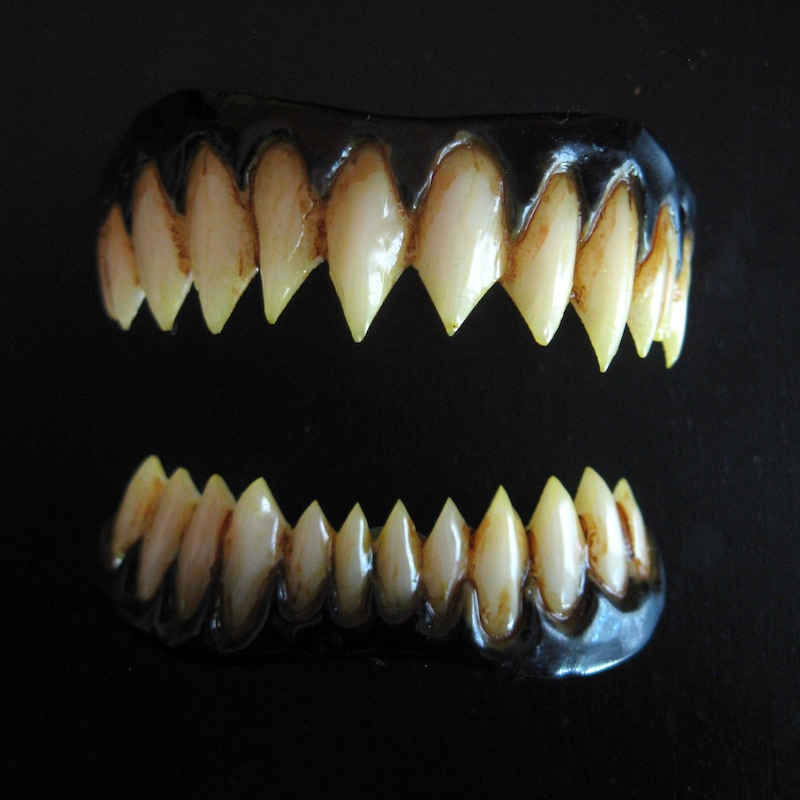 Fake Bush Costume - Etsy Canada