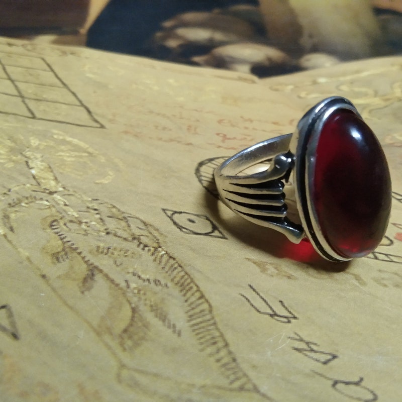 Haunted Ring - Etsy
