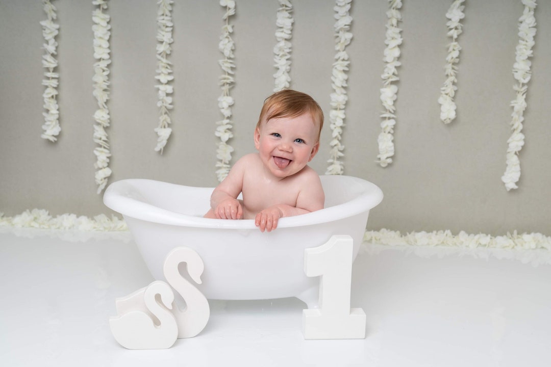 WOODEN TOYS, Swan, Cygnet, Pretend Play, Childrens Vintage, Natural ...