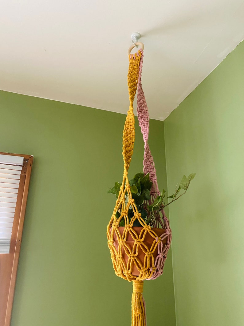 Macrame Plant Hanger- TWISTED - Etsy