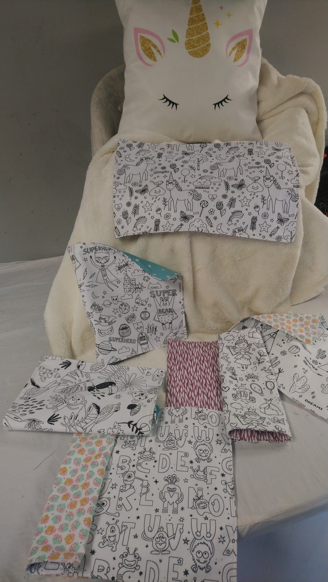 Coloring Table Set - Etsy