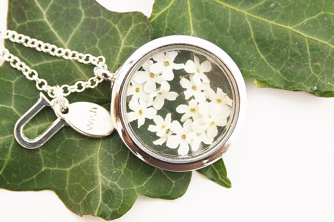 Genuine Forget-me-not Medallion Chain Pendant White Silver Wish Letter ...