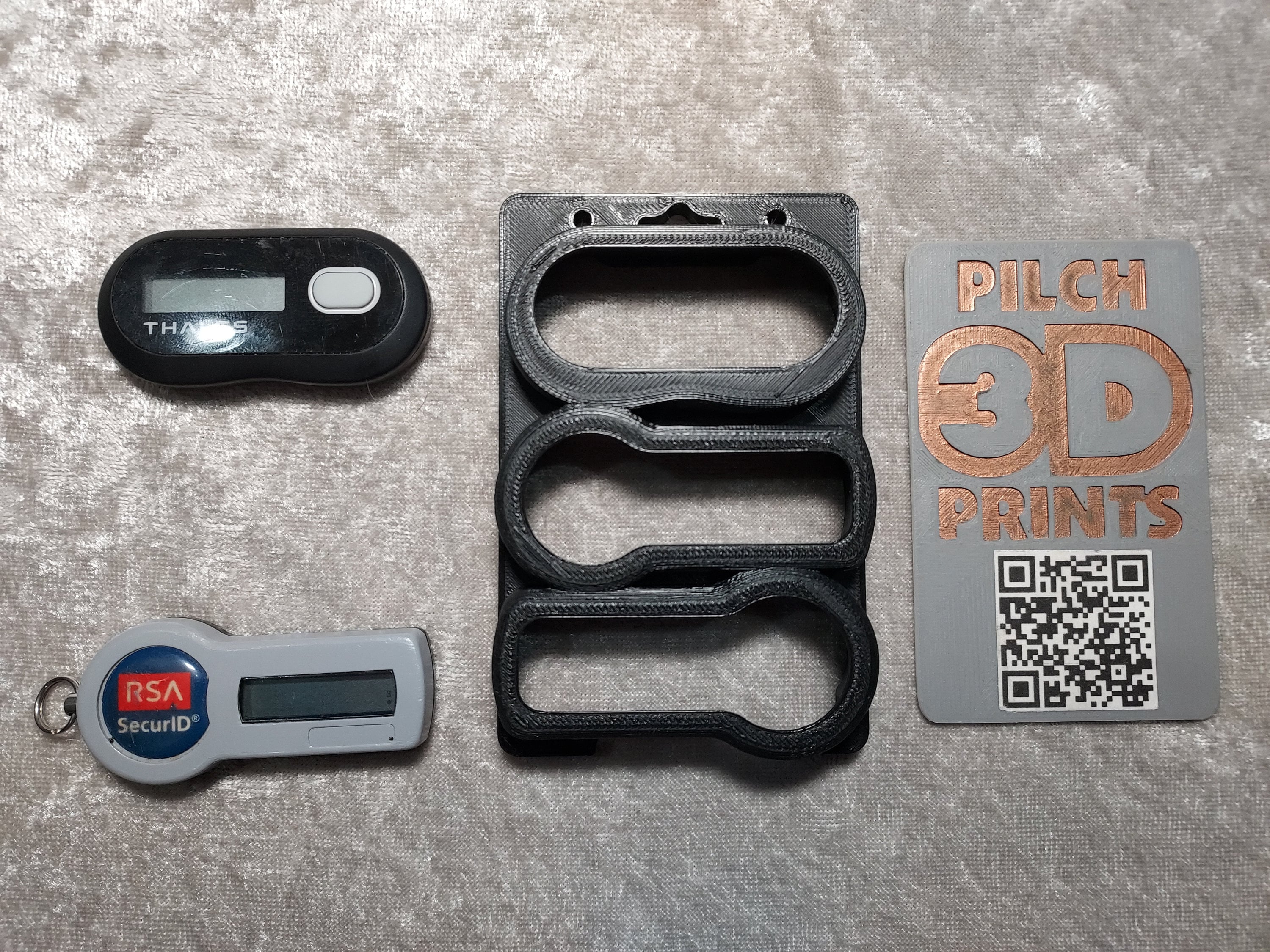 3D Printed 2 RSA Secureid 1 Safenet OTP 110 (1-3) Badge Holder - Etsy