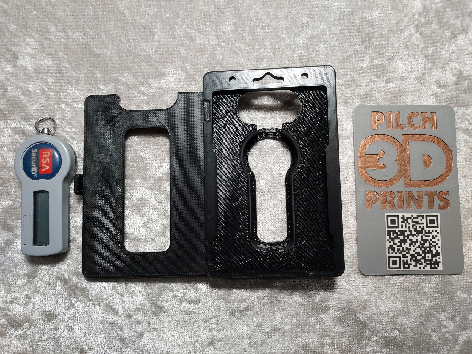 3D Printed Folding RSA Badge Holder (multiple Badge Options Available ...