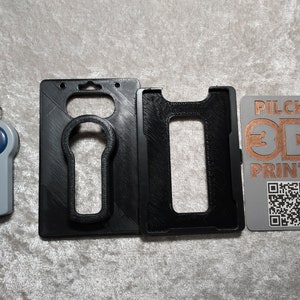 3D Printed Folding RSA Badge Holder (multiple Badge Options Available ...