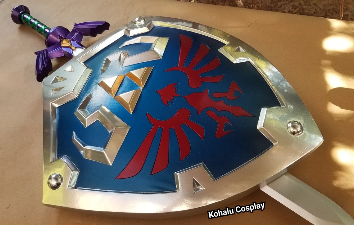 Hylian Shield 3D Printed Prop Kit for Link - Etsy