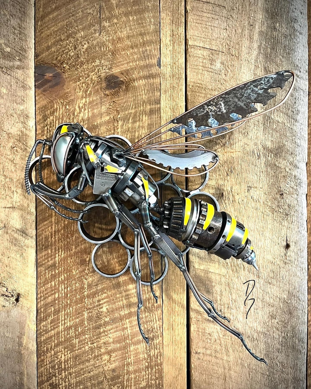 Flying Paper Wasp Metal Sculpture. - Etsy