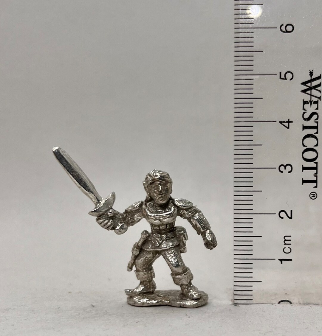 28mm Elf Rogue Female With Sword Miniature for Rpgs Like D and D and ...