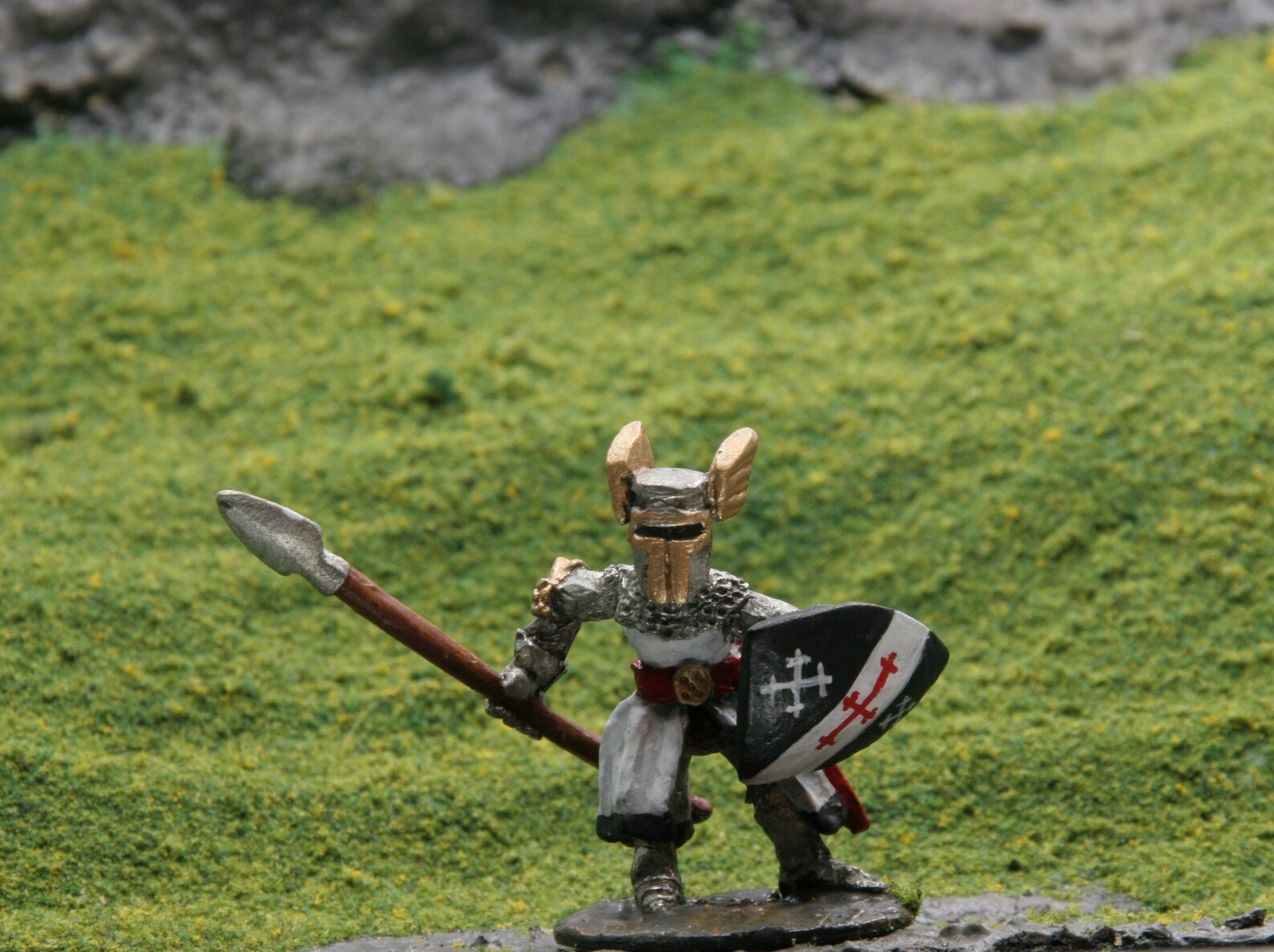 Fighter, Chainmail With Spear and Shield Unpainted Mini, 28mm Scale ...
