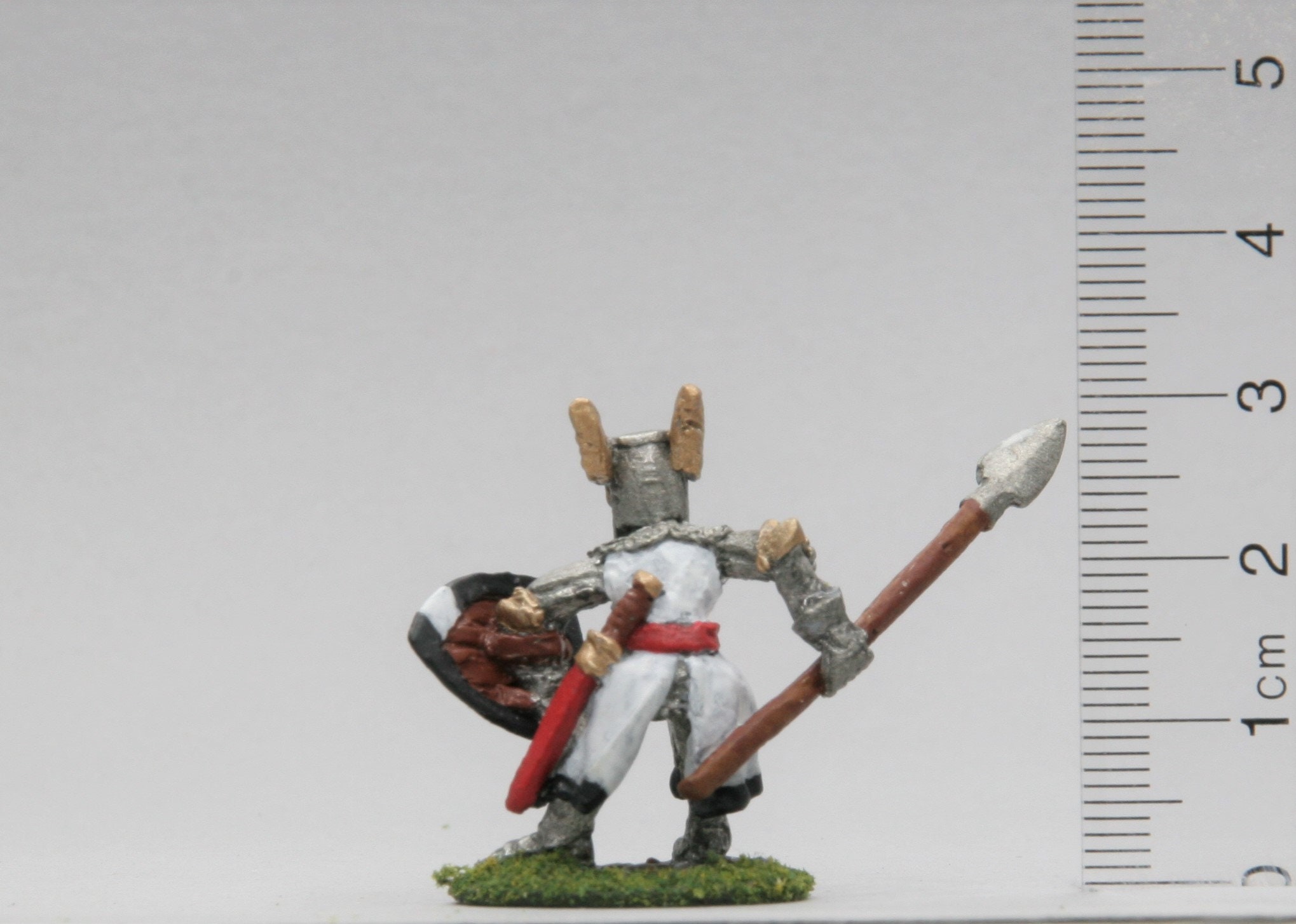 Fighter chainmail with spear and shield unpainted mini 28mm | Etsy