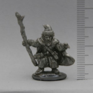 Gnome Wizard Mini, 28mm Scale,tabletop RPG Miniature, D&D Figurines ...