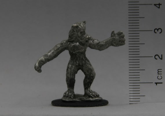 Werewolf unpainted mini 28mm scaletabletop RPG miniature | Etsy