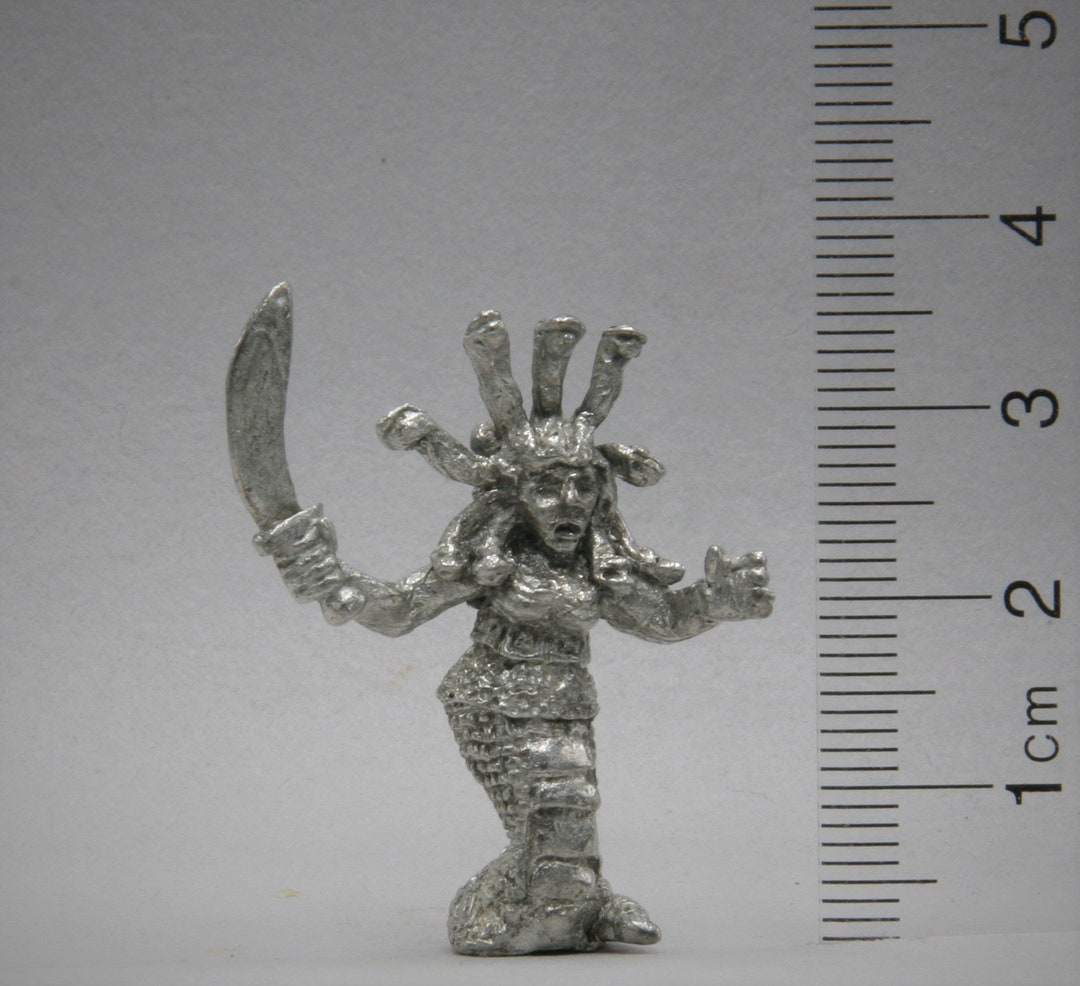 Medusa With Sword Unpainted Mini, 28mm Scale,tabletop RPG Miniature, D ...