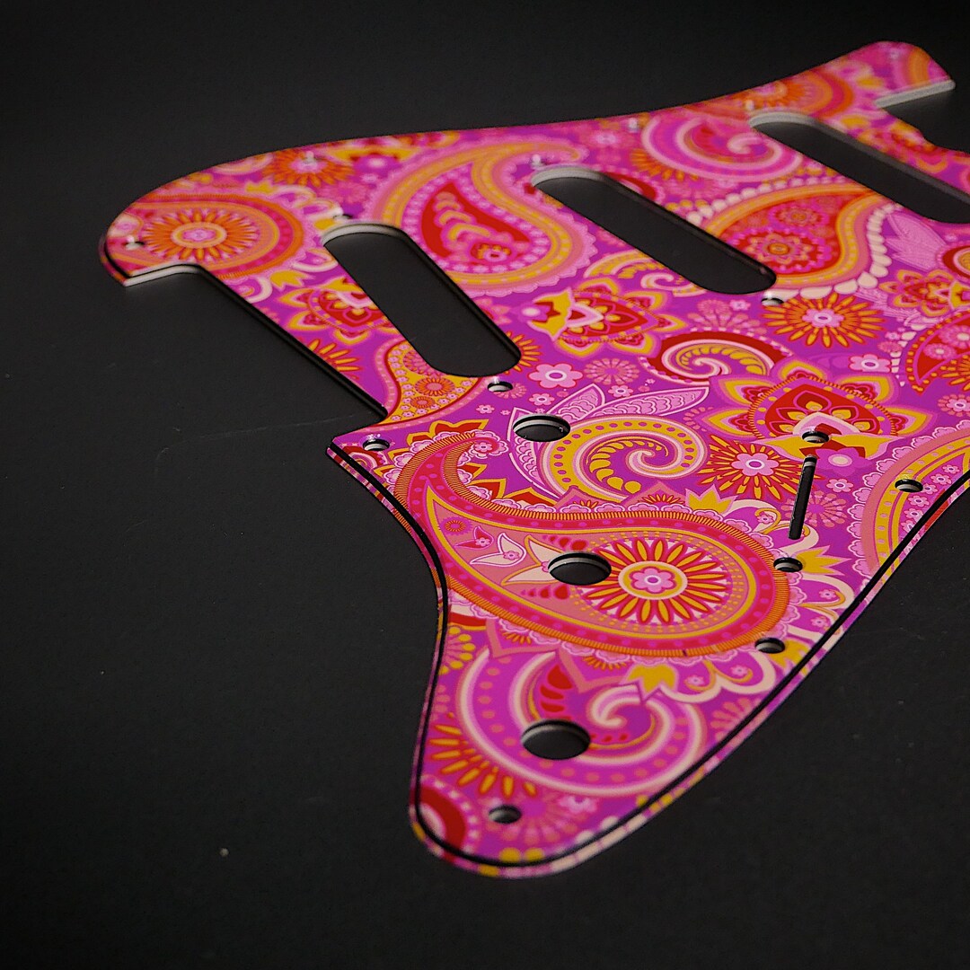 Fender Strat Pickguard Paisley 4 Custom Pickguard Graphic Stormguitar ...