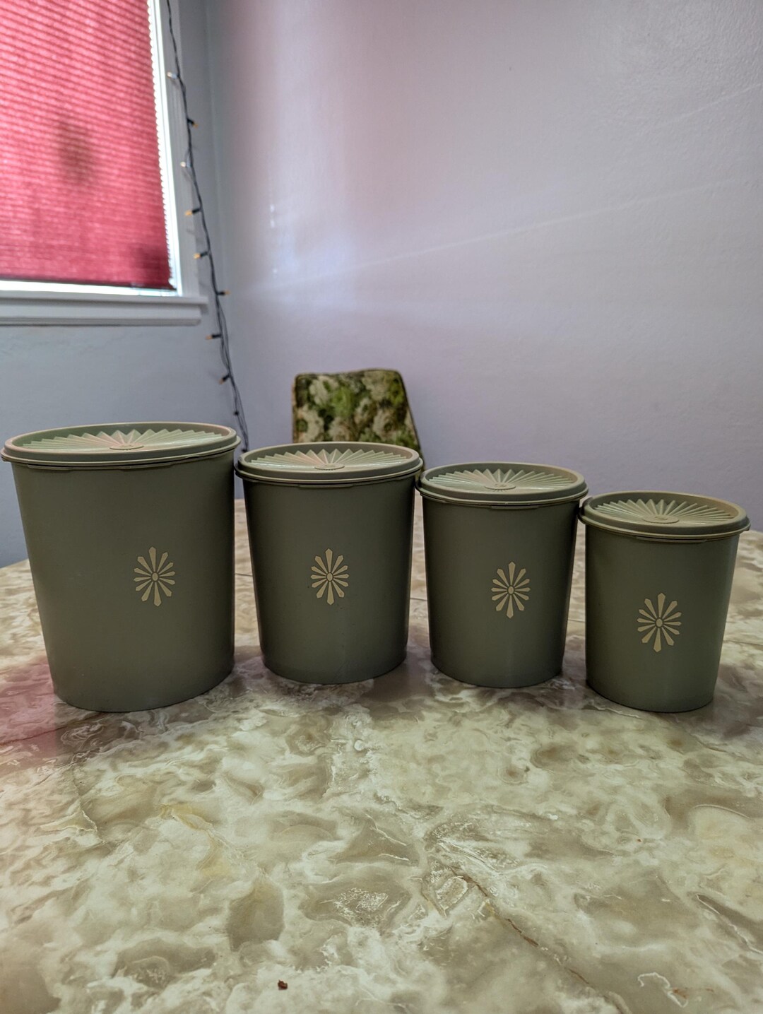 4 Piece Set of Vintage Green Tupperware Canisters With Lids - Etsy