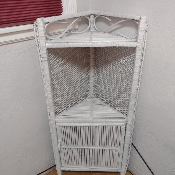 Wicker Corner Shelf - Etsy