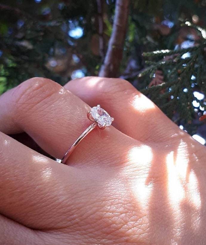 Oval Solitaire Ring Oval Engagement Ring 14K Gold Solitaire - Etsy