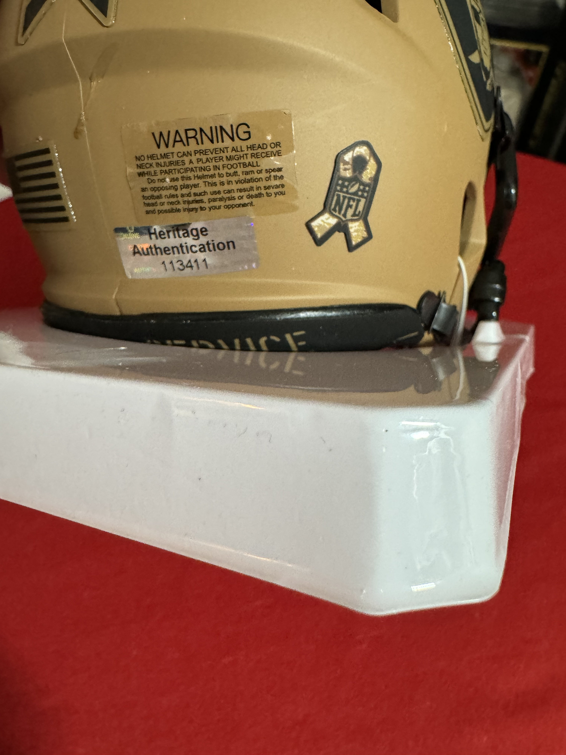 Josh Jacobs & Davante Adams Autographed Las Vegas Raiders Salute to ... Josh Jacobs & Davante Adams Autographed Las Vegas Raiders Salute to ...