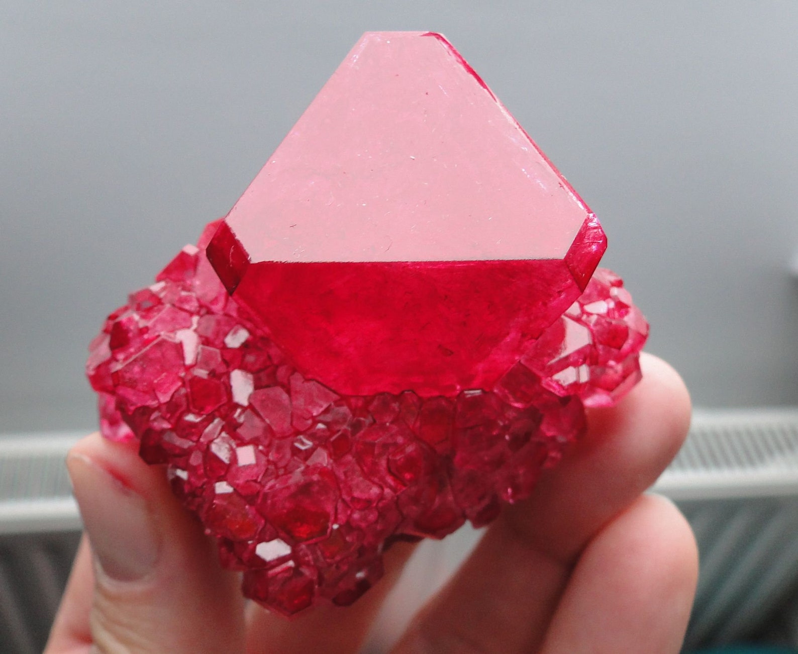 NEW Amazing - Top Luster Strawberry Red ALUNITE Crystal on MATRIX From ...