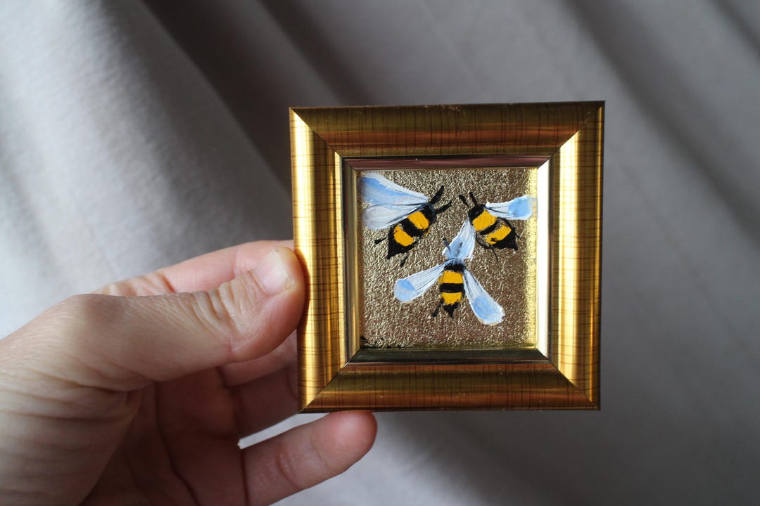 Handmade Bee Mini Oil Painting: Gold Leaf Framed Art (2x2) - Etsy