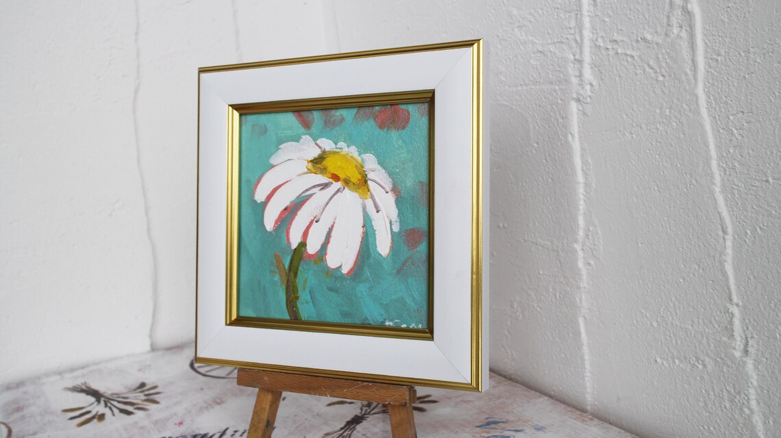 Single daisy oil painting floral framed original camomile | Etsy