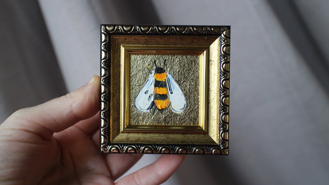Honeybee Oil Painting With Gold Leaf Art Abstract Painting Oil Bee Gold ...