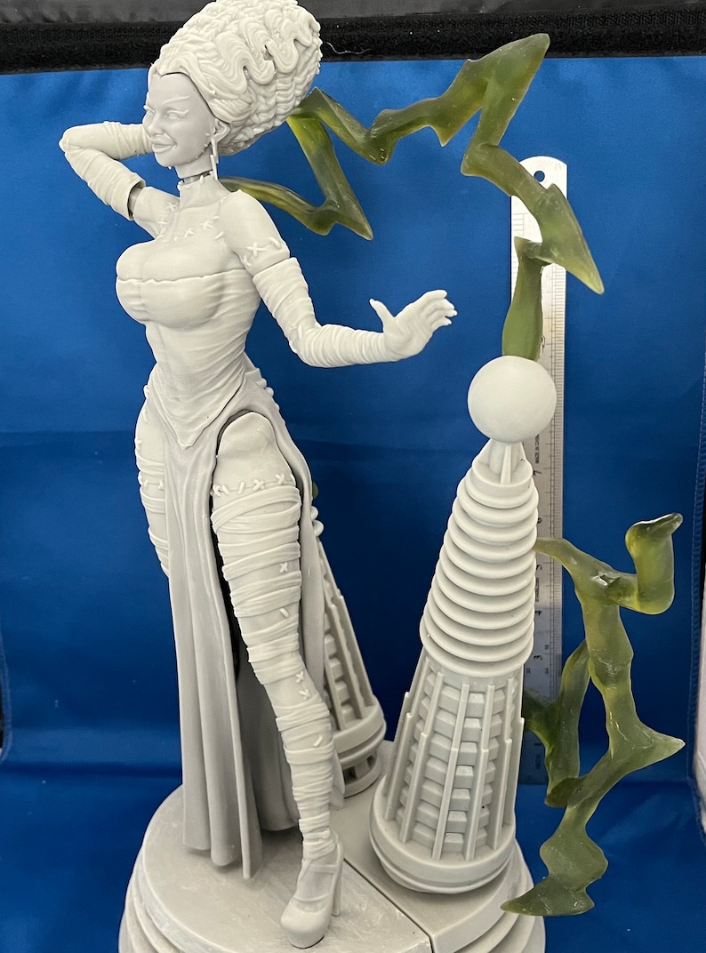 Bride of Frankenstein 1/6 Scale Deluxe Resin Model - Etsy