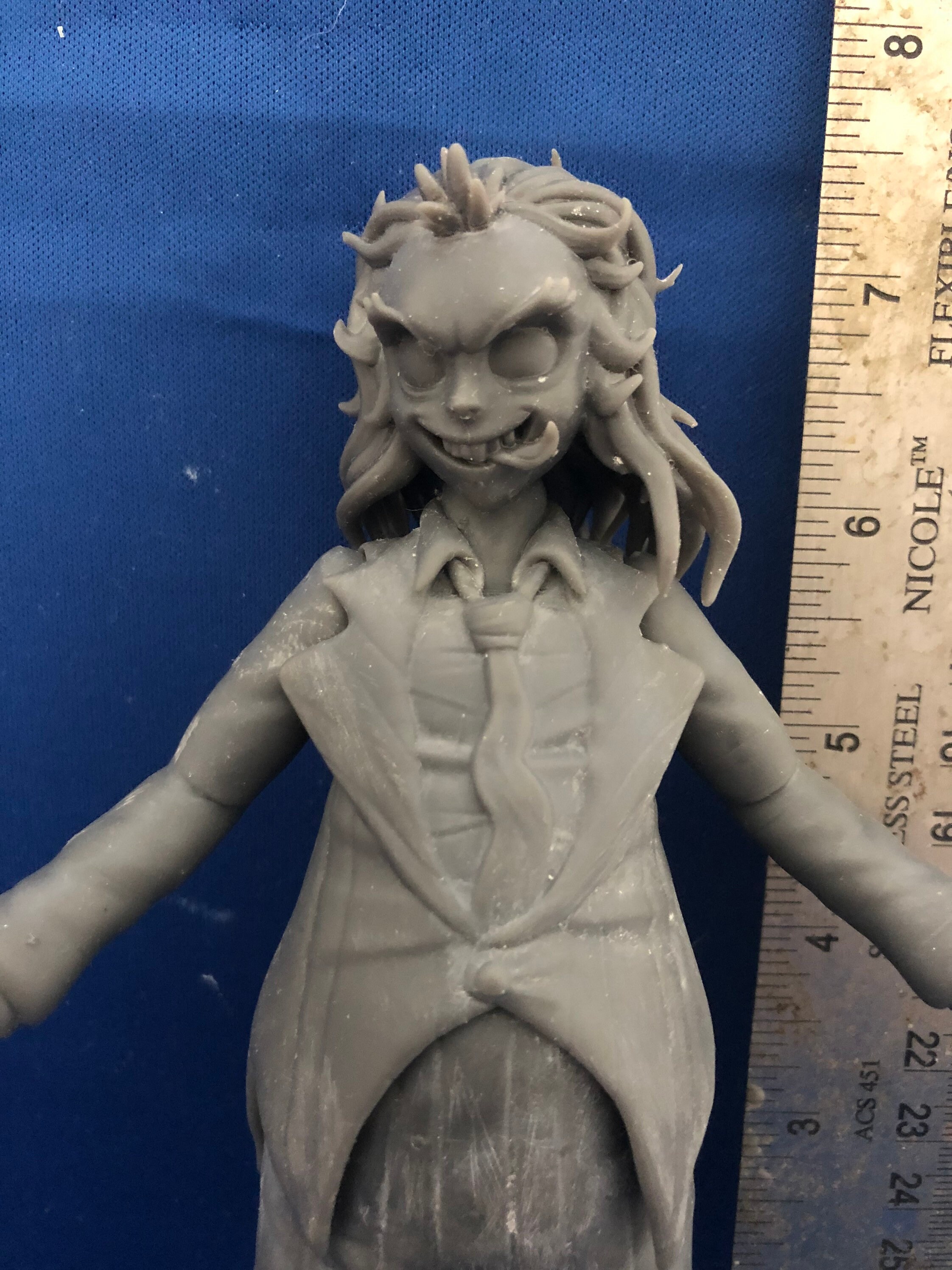 Beetlejuice Beetlejuice Beetle.... and Lydia Resin Model Kits - Etsy