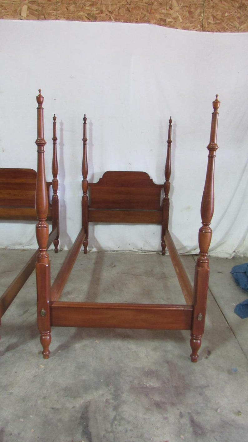 Pair Henkel Harris Twin Poster Beds Cherry Designer - Etsy