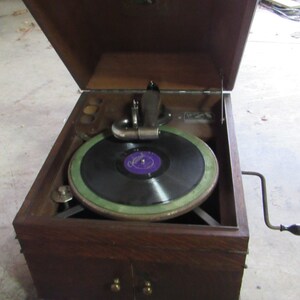 Victor Oak Victrola Music Box Antique Collectible Vintage - Etsy