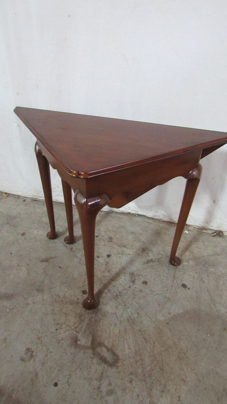 Kittinger CW Hankerchief Corner Triangle Table - Etsy