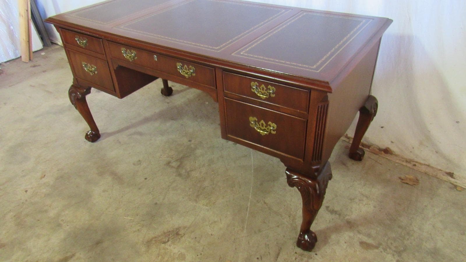 Hekman Mahogany Executive Desk Chippendale Claw Leather Top - Etsy