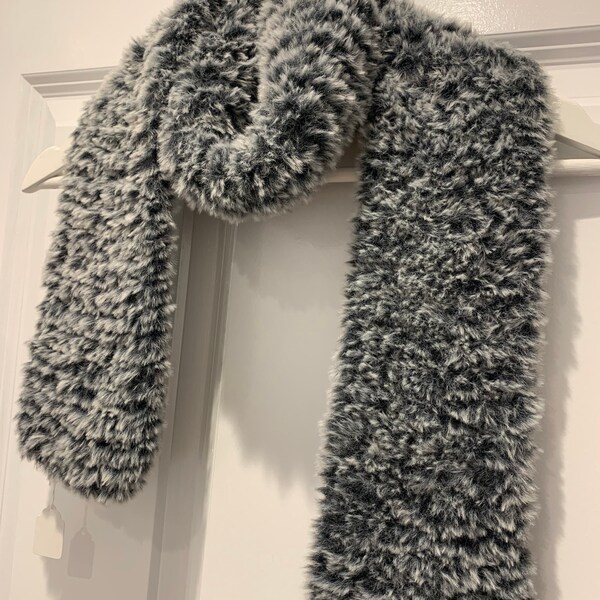 Pull Through Scarf - Etsy UK