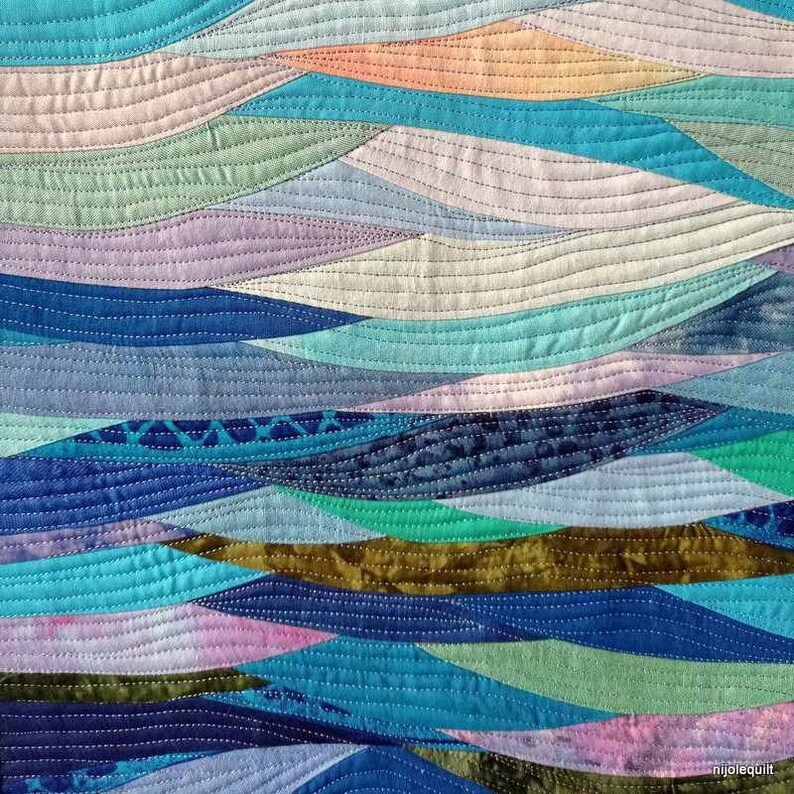 Wall Hanging Quilt, Wave Landscape, Patchwork Wall Hanging Quilt ...