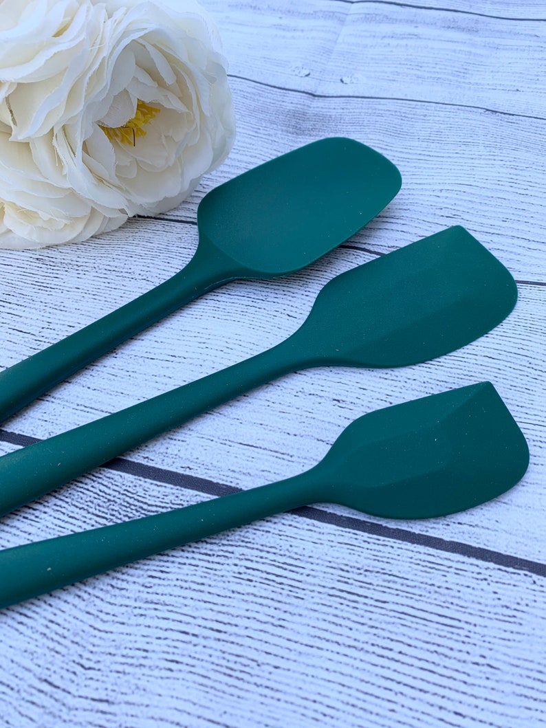 PINE Green Spatulas 3 Piece. Farmhouse Silicone Utensil. - Etsy