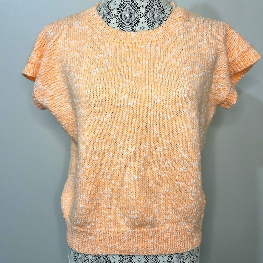 Vintage 1970s/80s Cap Sleeves, Boxy, Peach and White Marled Knit Hand ...