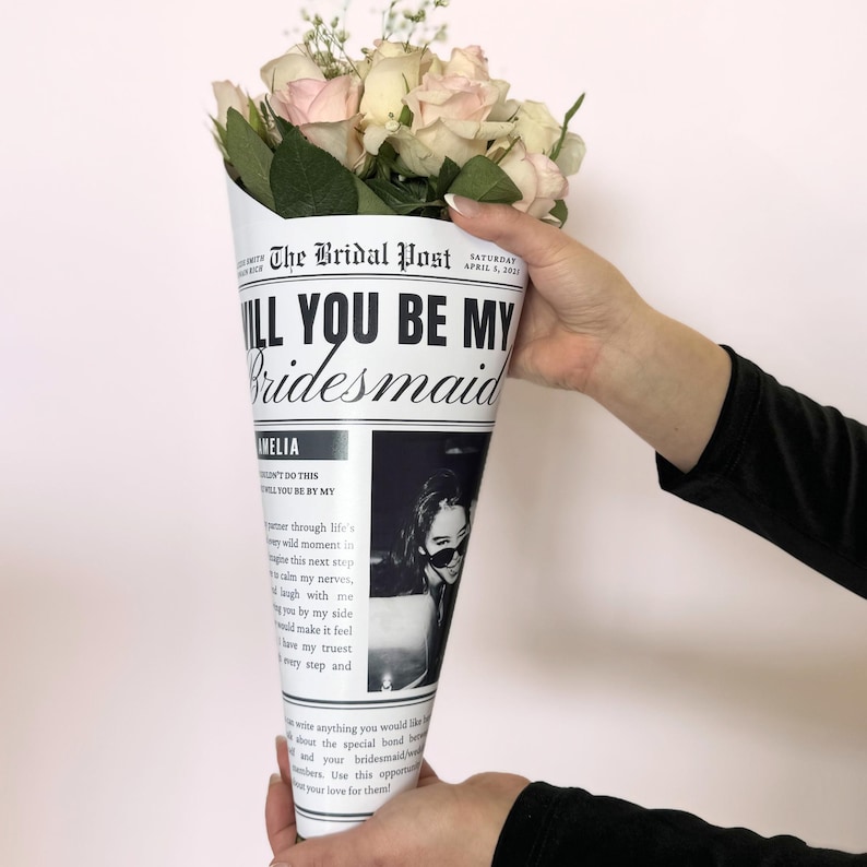 Custom Newspaper Flower Bouquet Wrap – Bridesmaid Proposal Gift - Etsy