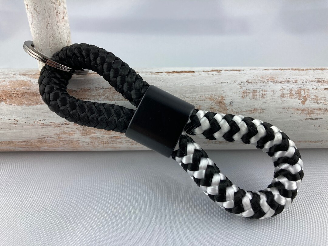 Key Ring Made of Sailing Rope With a Matt Black Spacer, Black/black and ...