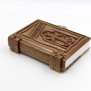 Holy Bible, Wood Cover, English Holy Bible, Handmade Walnut Wood Cover ...