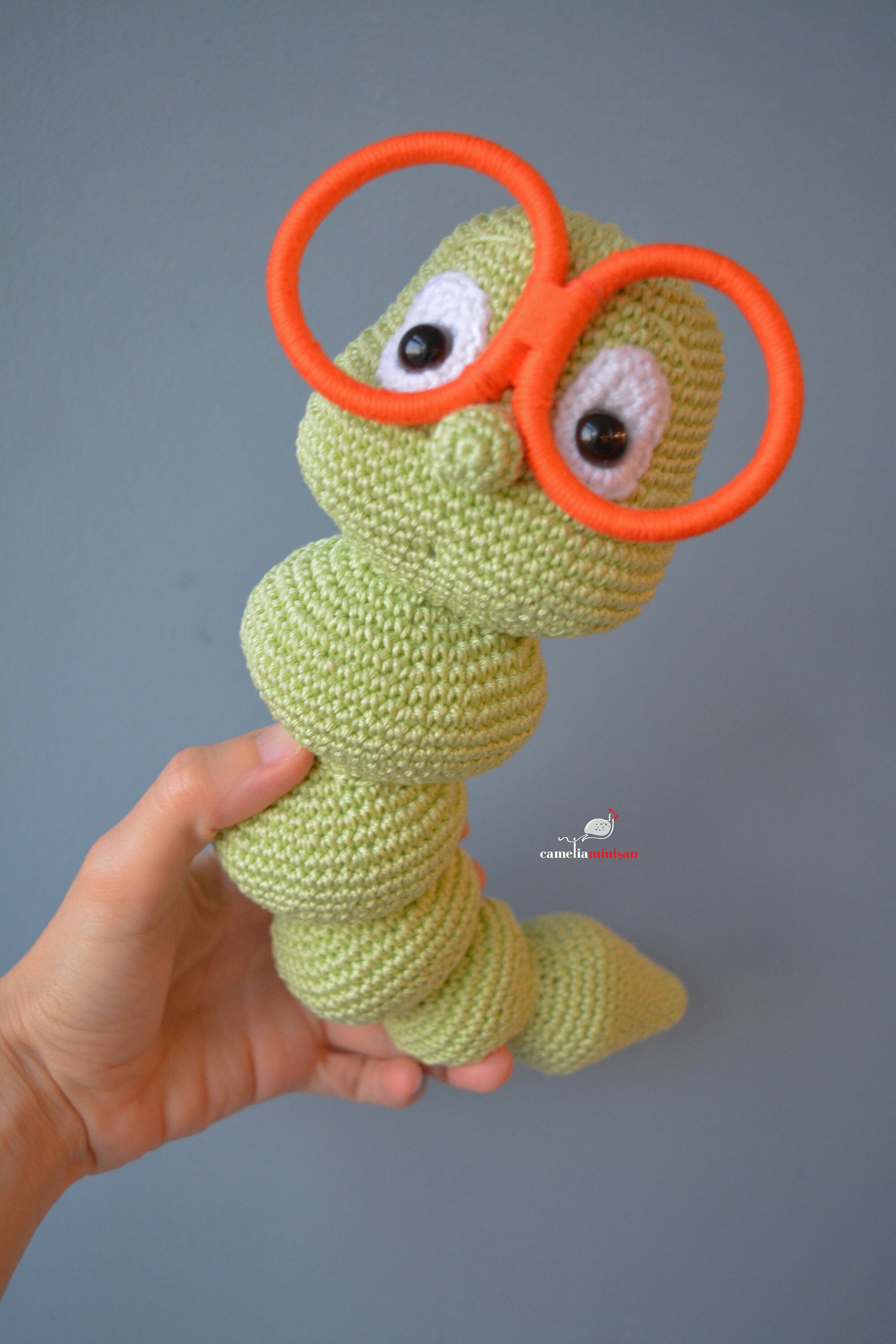 OLIVER the Bookworm Crochet PATTERN amigurumi Green Earth - Etsy Australia