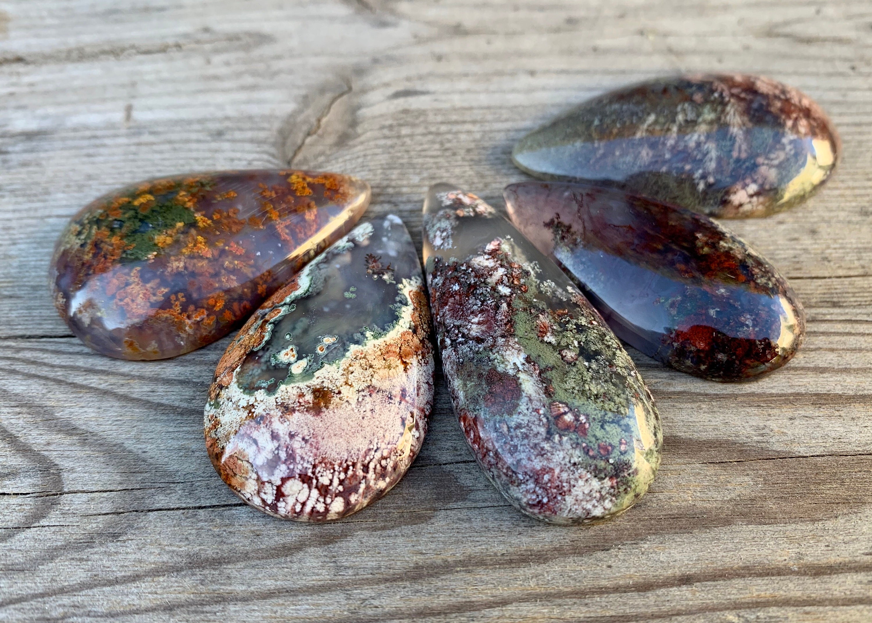 Scenic Quartz Cabochon Natural Smooth Polished Landscape Quartz ...