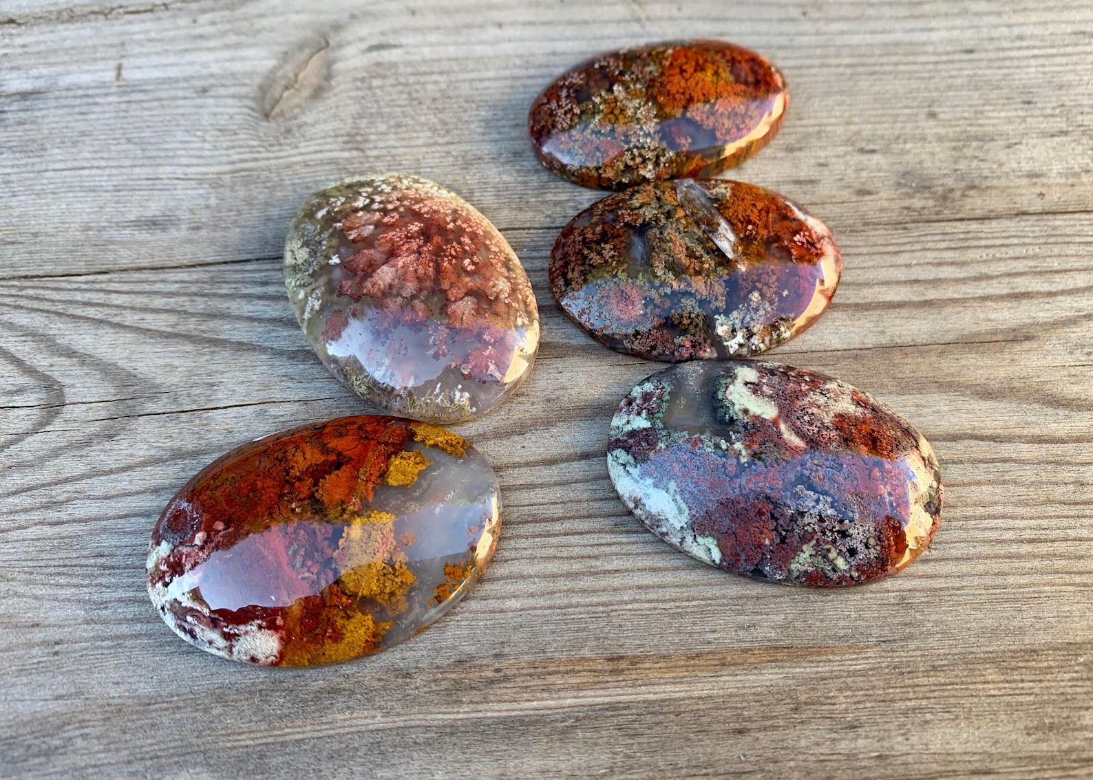 Scenic Quartz Cabochon Natural Smooth Polished Landscape Quartz ...