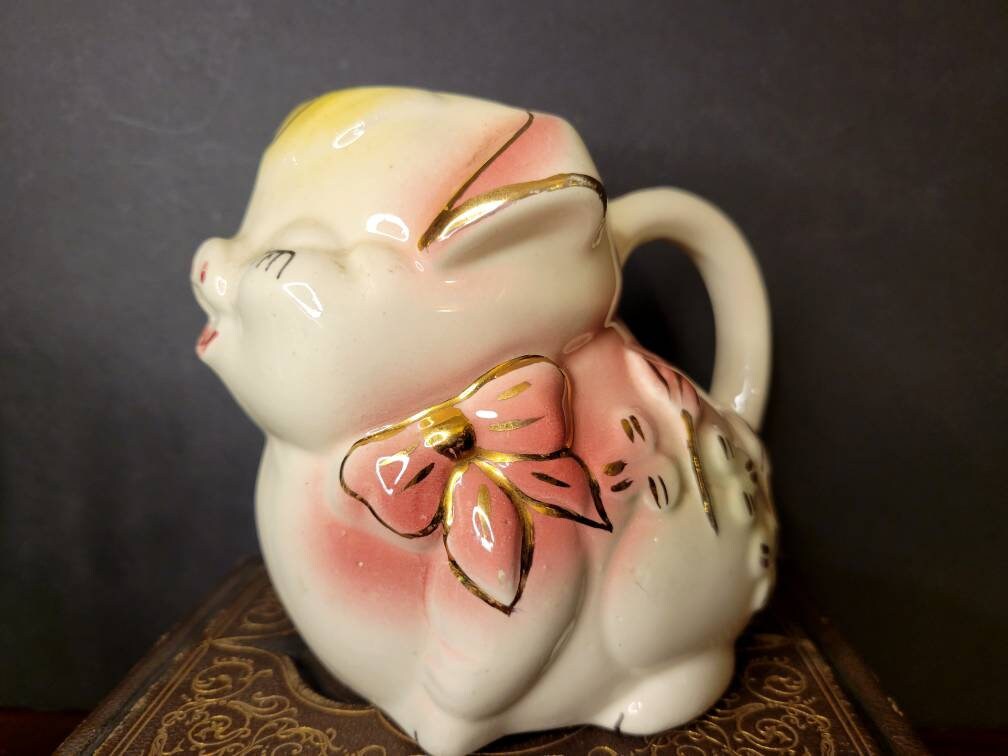 Vintage Smiling Pig Pitcher Creamer Whimsical Shawnee - Etsy