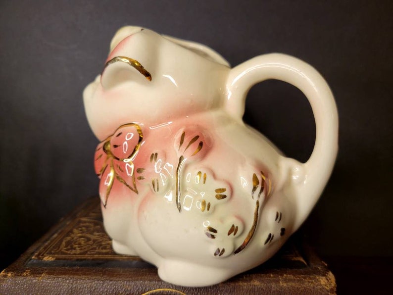 Vintage Smiling Pig Pitcher Creamer Whimsical Shawnee - Etsy