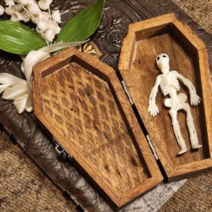 Antique Casket Pin Coffin, Tiny Coffin, Casket Decoration, Vintage ...