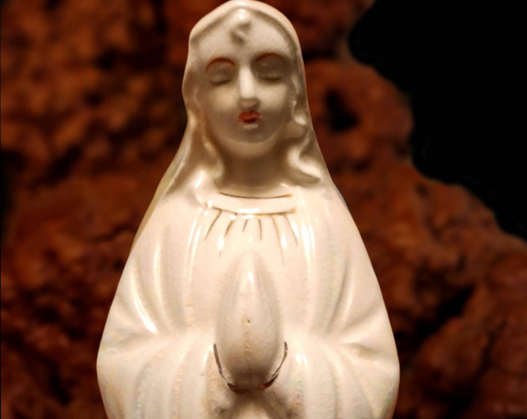 Large Vintage Madonna Planter, Mother Mary, Virgin Mary, Religious ...