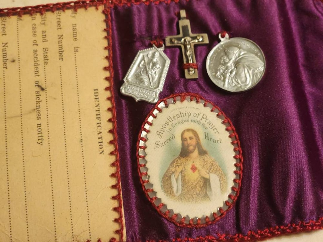 Vintage Pocket Sacred Heart Badge, Devotional, Crucefix, Jesus ...