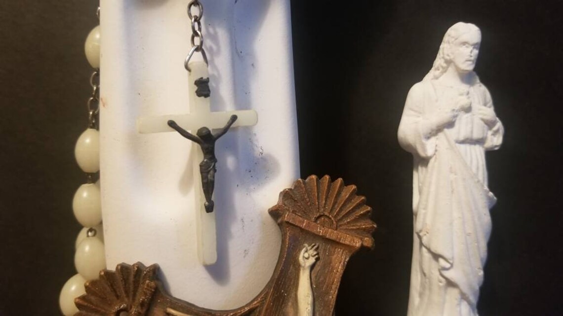 Vintage Plaster Statue of Jesus Religious White - Etsy