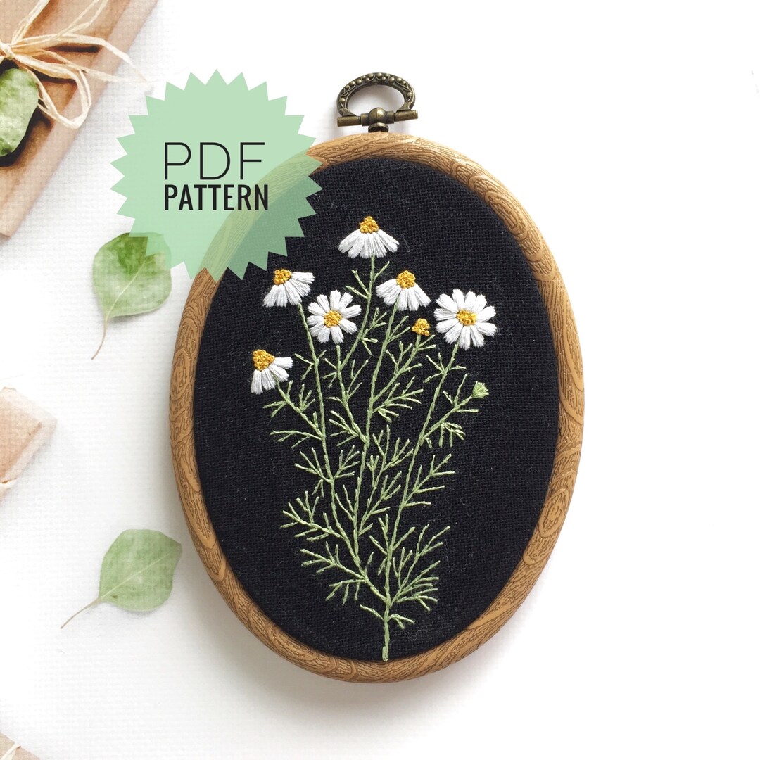 White Daisy Embroidery Pattern on Black Fabric, Wildflowers Botanical ...